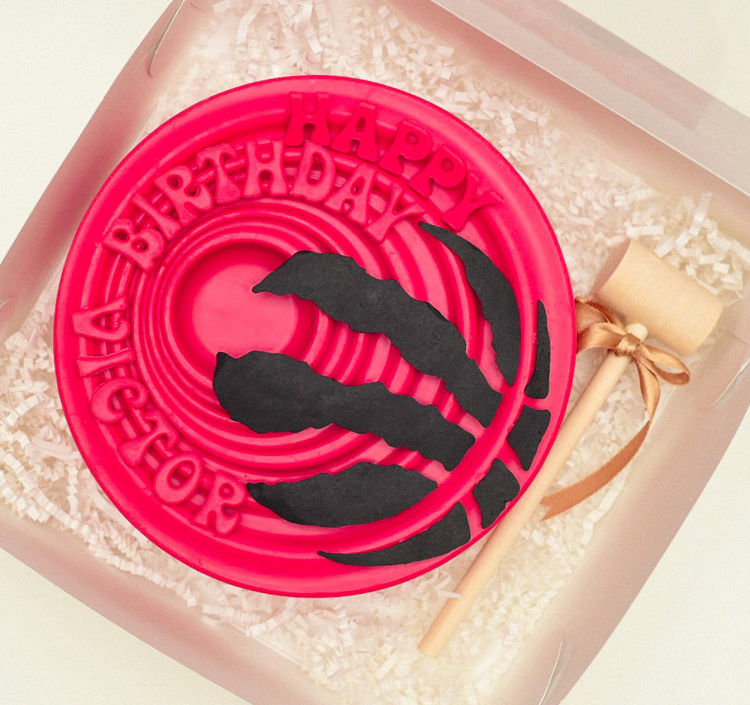 Circle - Piñata Smash Cake – Sweet Lab Toronto